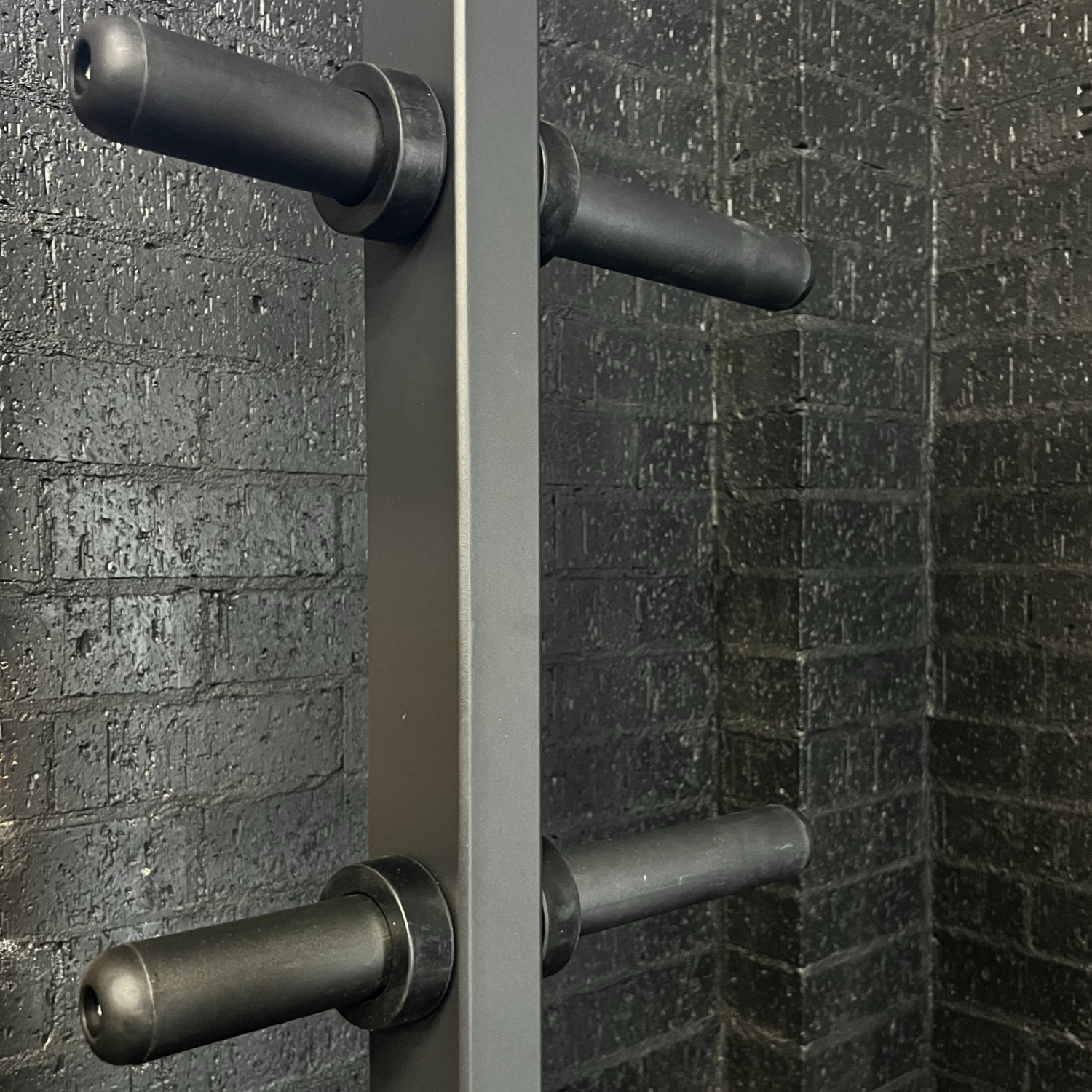 RMC Commercial Elite Half Rack + Weight Lifting Platform - VOLTZ Serie ...