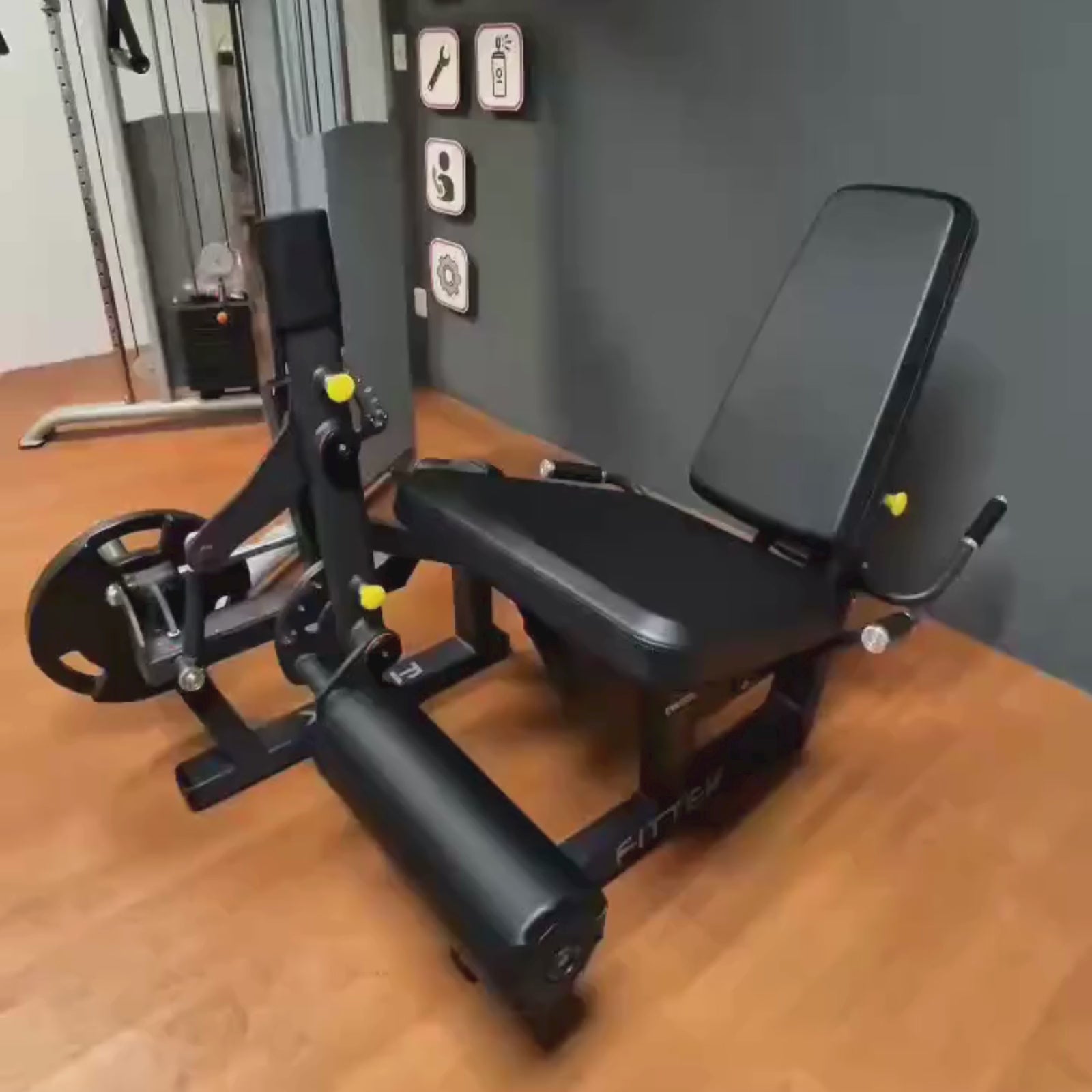 RMC Dual Function Leg Curl Leg Extension - Plate Loaded - VOLTZ Series ...