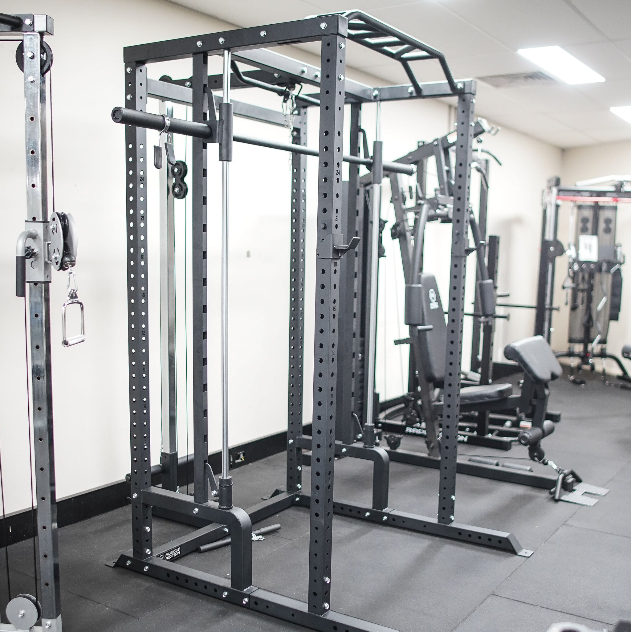Muscle Motion Valor Power Rack with High Low Pulley and Smith Machine ...